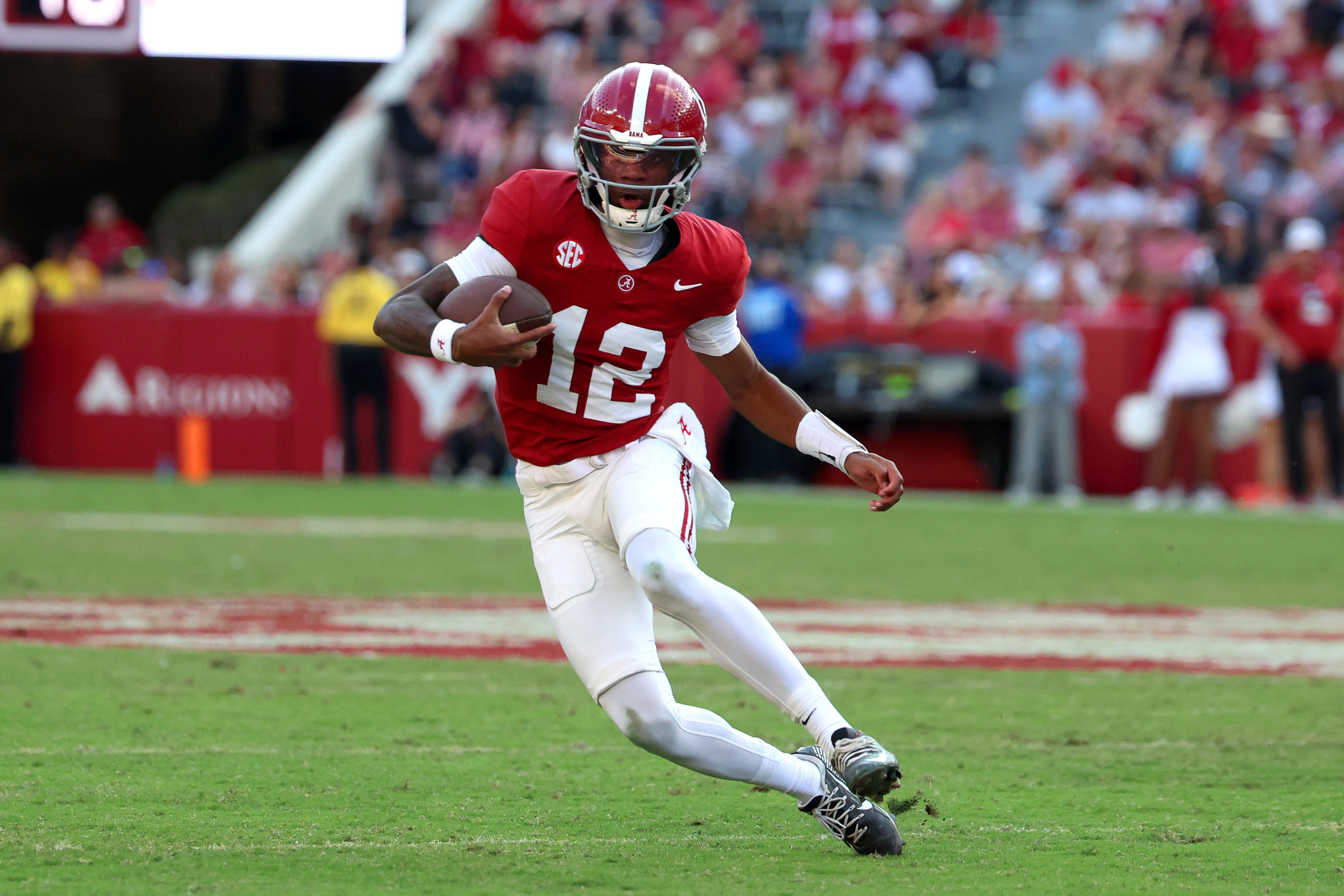 Where Alabama sits in ESPN's 2026 way-too-early top 25 rankings