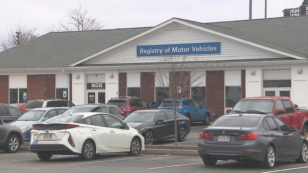 RMV warns of text scam threatening Massachusetts drivers over "unpaid ...