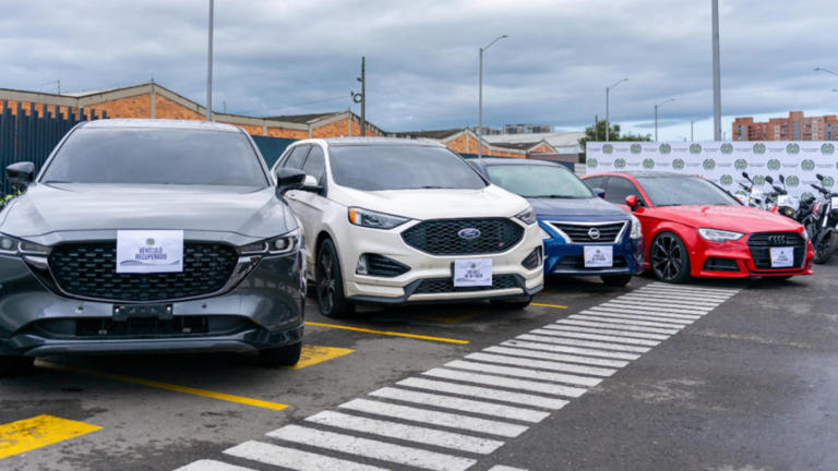 RMV warns of text scam threatening Massachusetts drivers over "unpaid ...