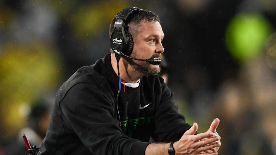 National Championship Odds Shift After Oregon Ducks Beat USC