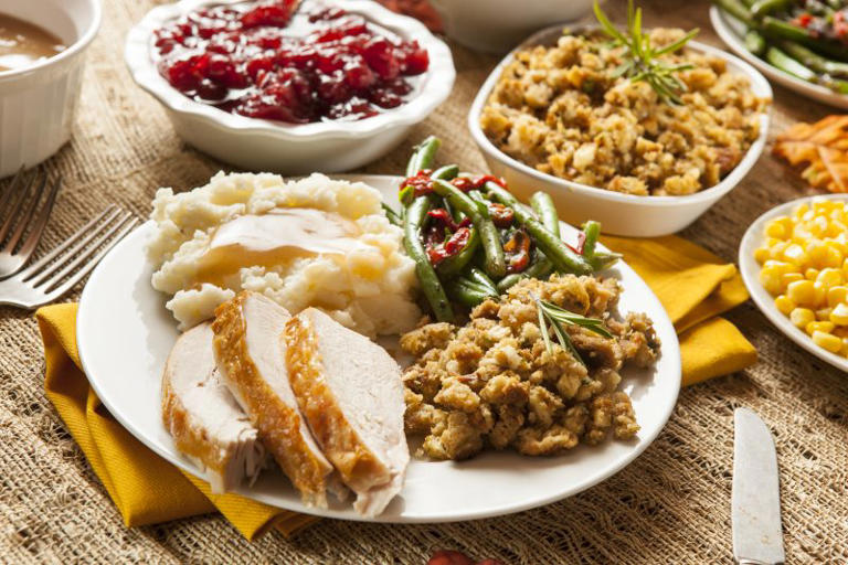SNAP recipients face bleak Thanksgiving, Democrats say