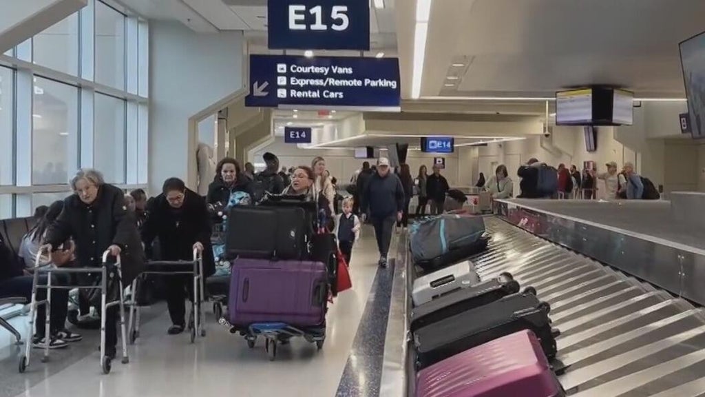 Travelers at DFW Airport describe longer lines than expected, advise ...