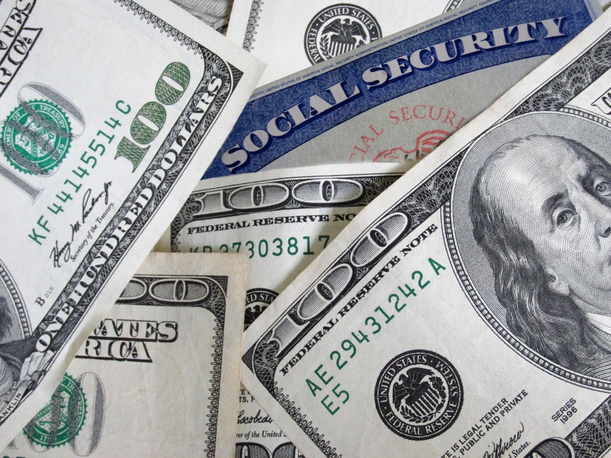 Social Security’s 2026 Raise Feels Like a “Cruel Joke” to Many Seniors ...