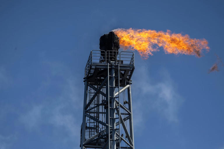 Oil Could Fall to the $30s—Unless Someone Turns Off the Taps