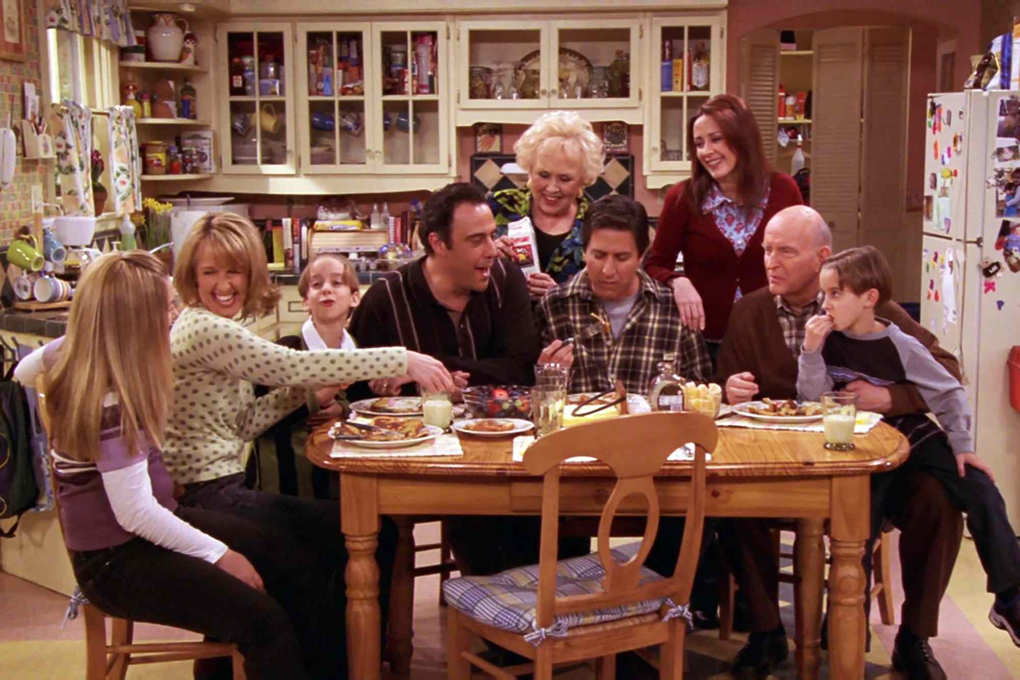 How Did “Everybody Loves Raymond” End? Revisiting the Beloved Sitcom's ...