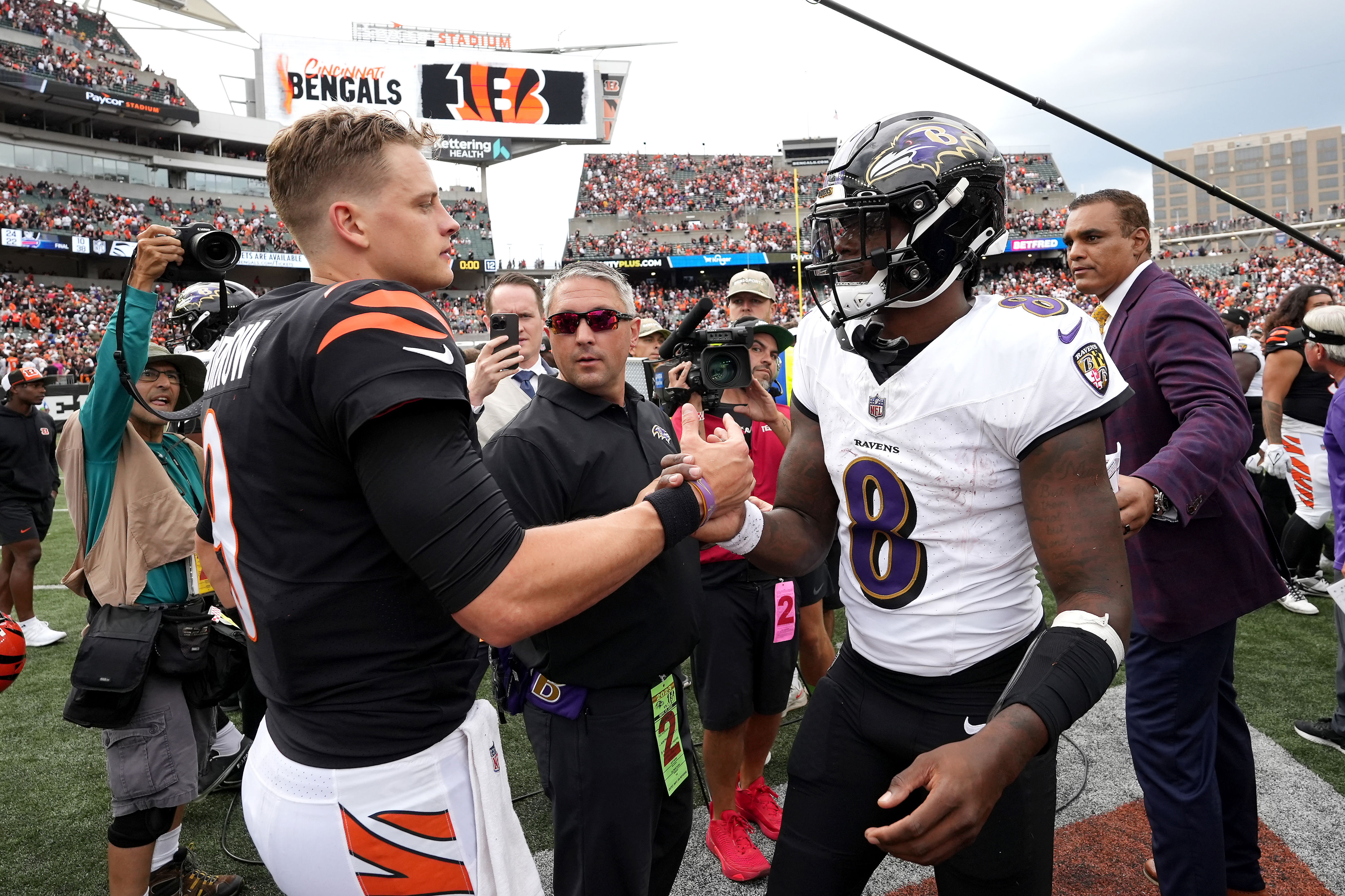 Bengals vs. Ravens Monday injury report: Lamar Jackson is really banged up