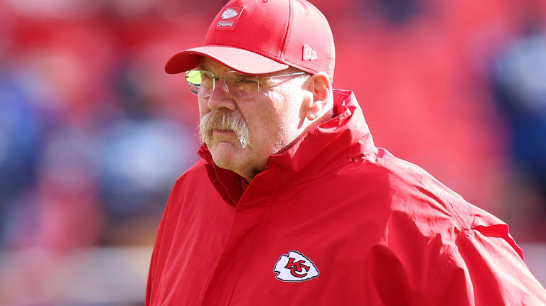 Chiefs Abruptly Release Rookie WR After New Week 13 Signing