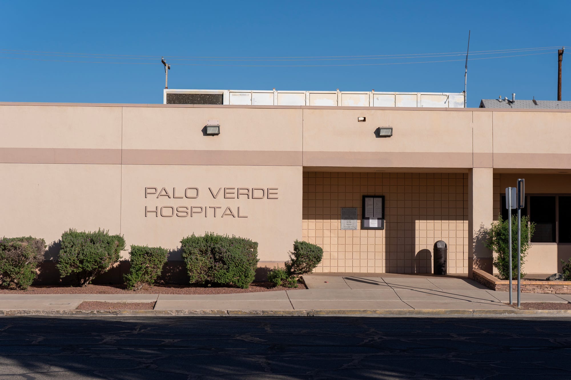 Palo Verde Hospital to remain open for another week with city loan