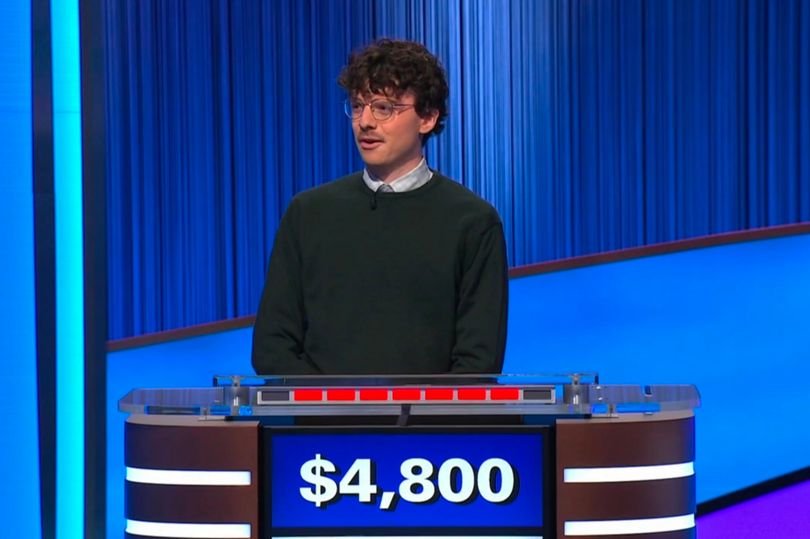 Jeopardy! fans spark heated debate as many call for score correction ...