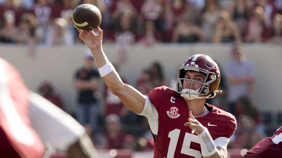 Ryan Grubb Calls Alabama Quarterback Performance 'Selfless'