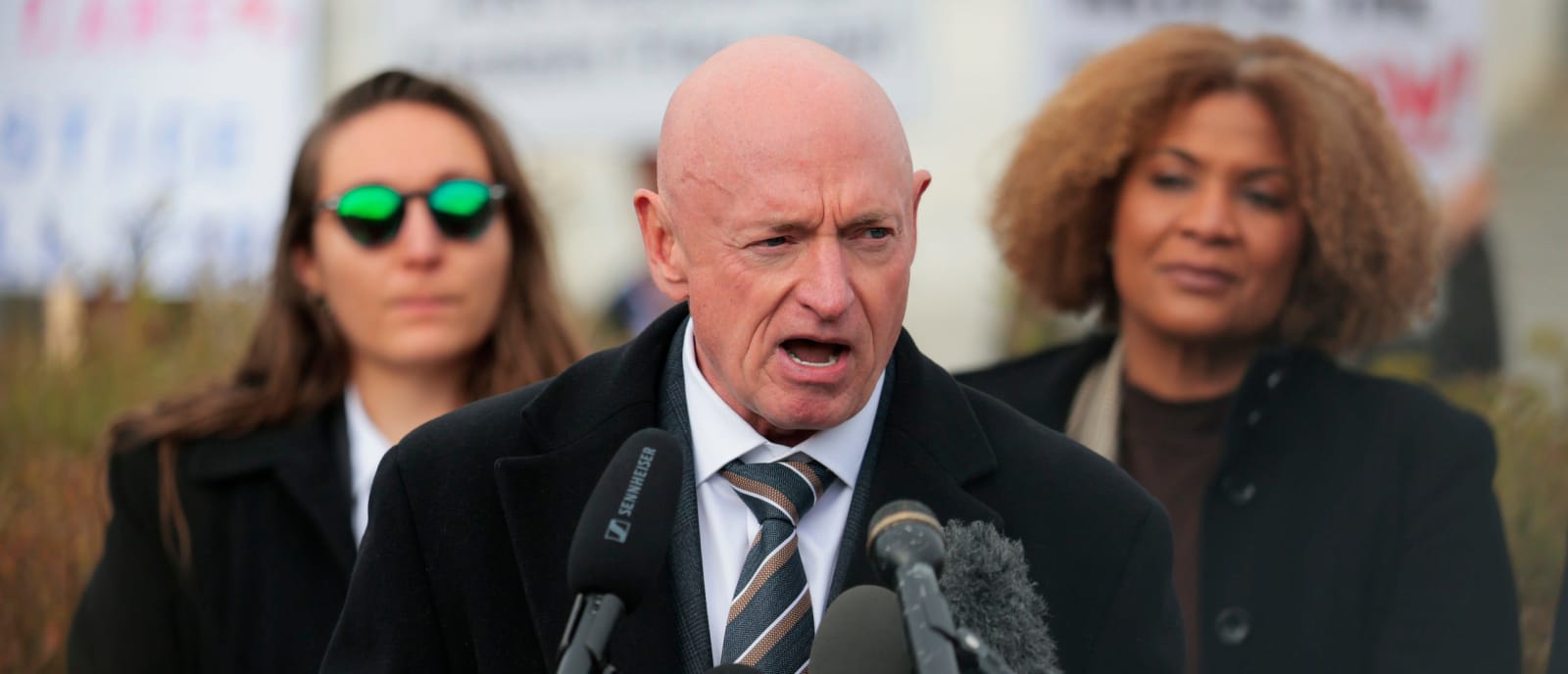 Pentagon Launches Investigation Into Democrat Mark Kelly After Video ...