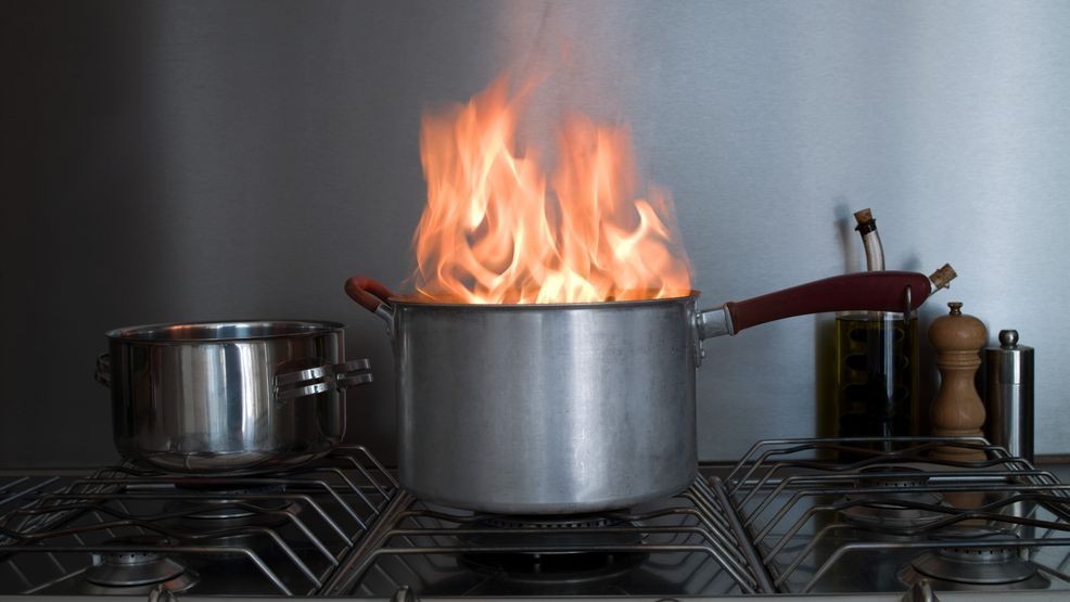 Thanksgiving cooking safety tips to prevent house fires