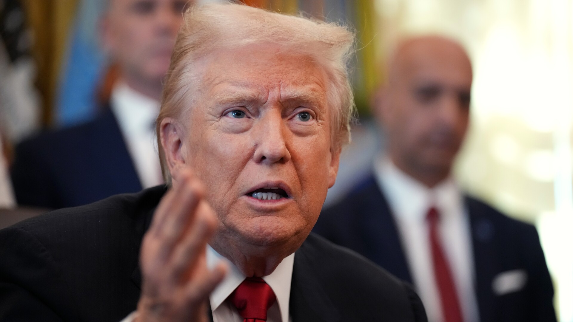 US negotiating high-stakes European trade deal as Trump grows impatient ...