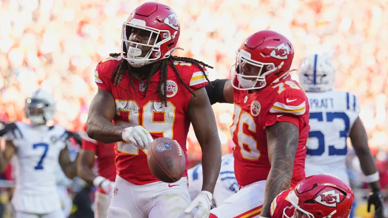 Chiefs' 'warrior' earns monster praise for performance vs. Colts