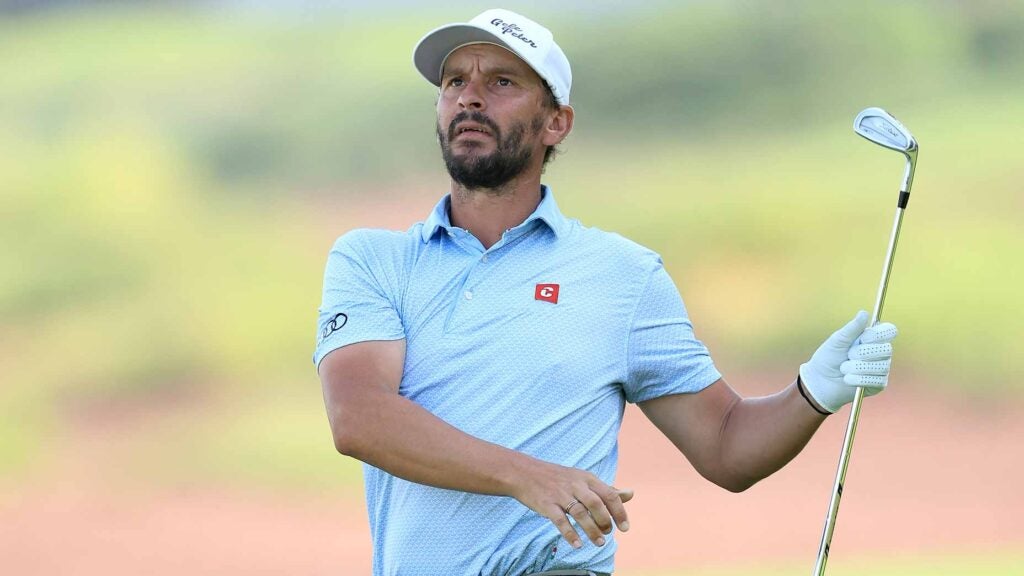 'Disgusted': Pros protest exclusion from big-money event