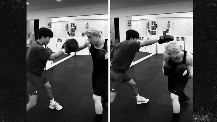 Stray Kids' Bang Chan Puts Boxing Skills On Display In Training Session