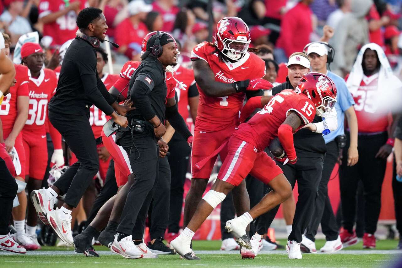 University of Houston football notes: Will James raises his game; a ...