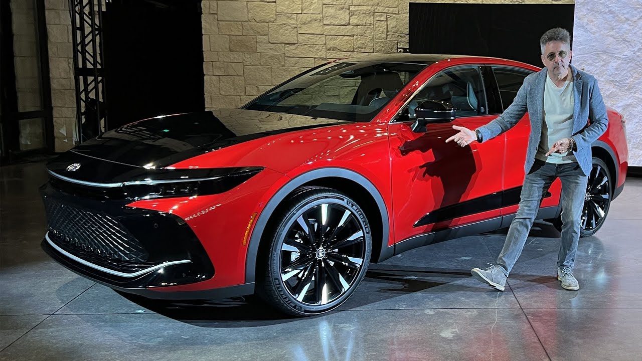 2023 Toyota Crown Platinum • Sedán Insignia es Sorprendente