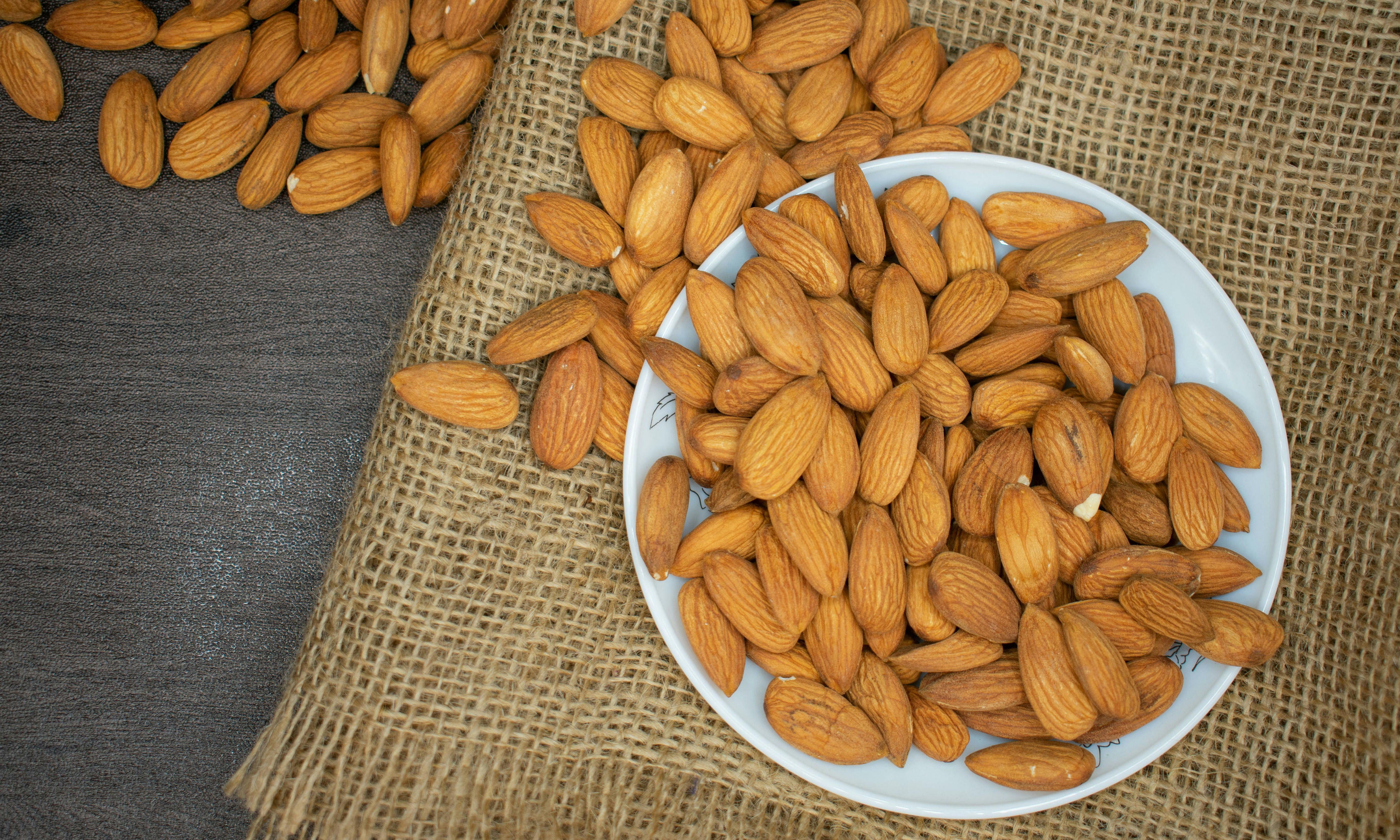 How eating almonds can lower 'bad' cholesterol