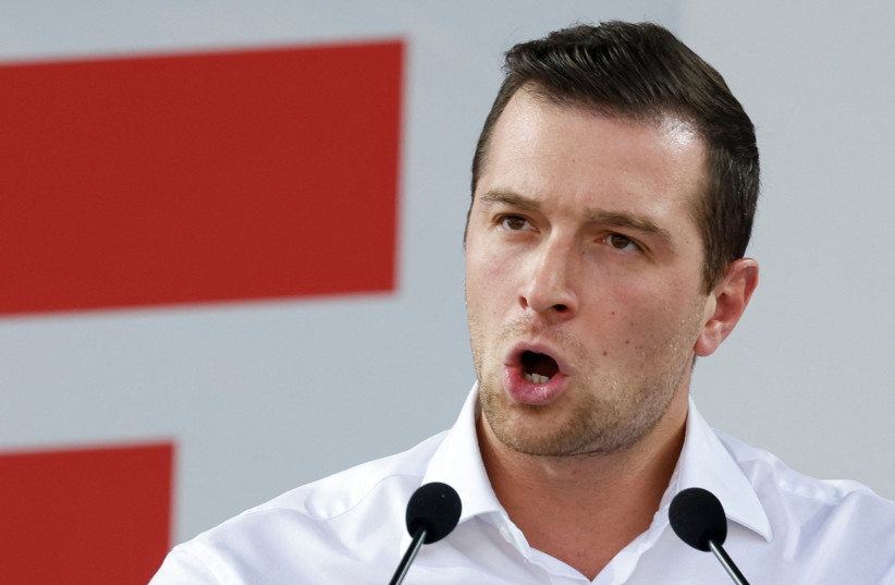 French poll shows far-right leader Bardella winning presidential election