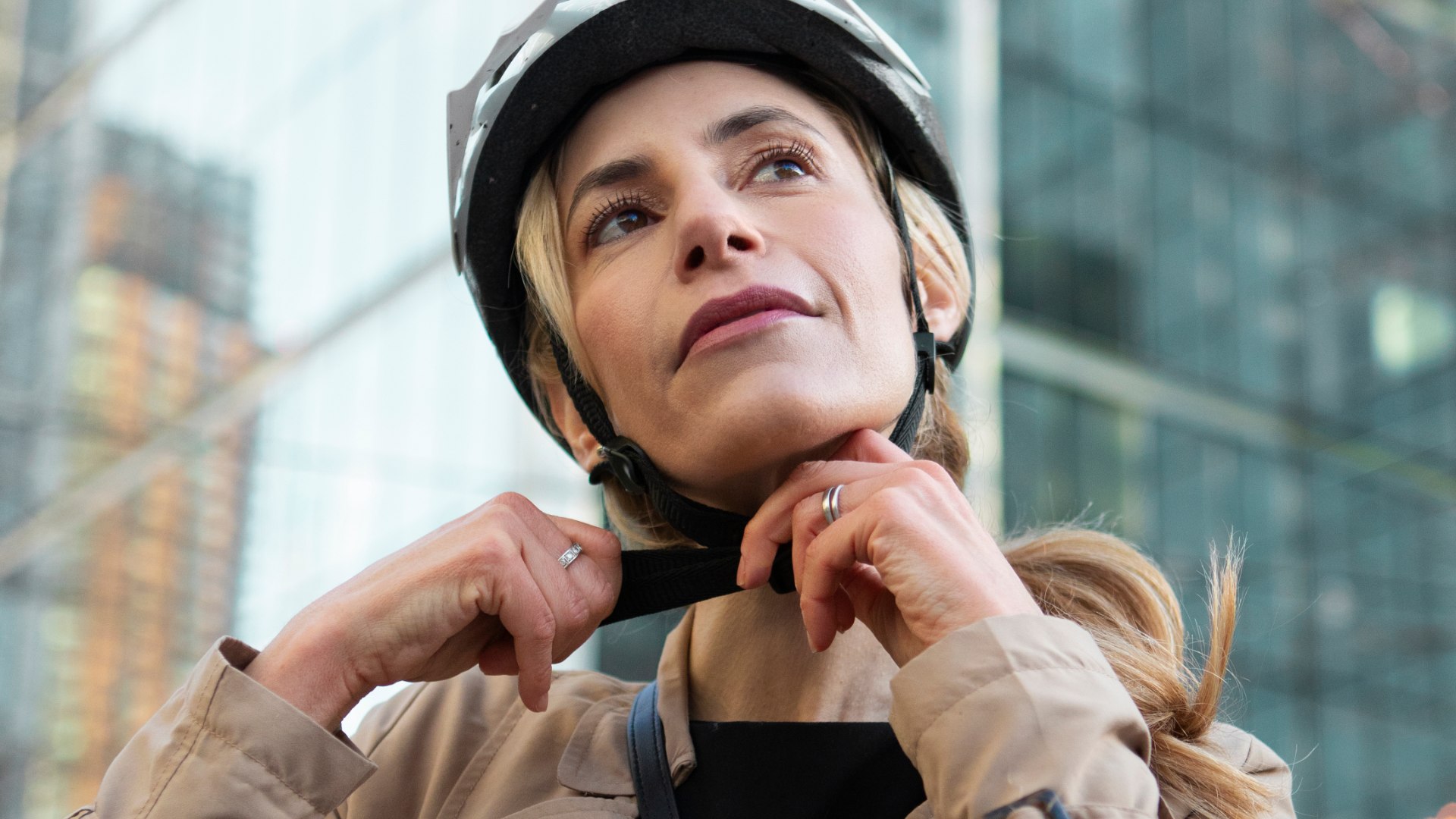 The secret to never arriving home with messy hair after a bike ride again
