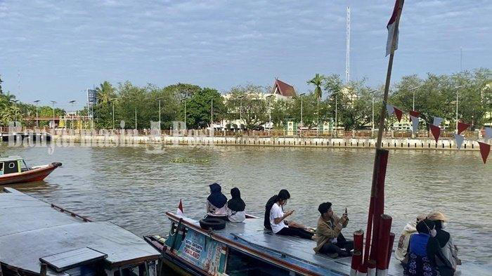 Tarif Lengkap Trip Susur Sungai Martapura di Siring,Banjarmasin,Kalsel ...