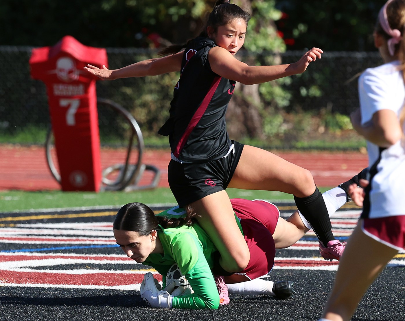 Santa Cruz girls soccer posts shutout in season opening win | Local Roundup