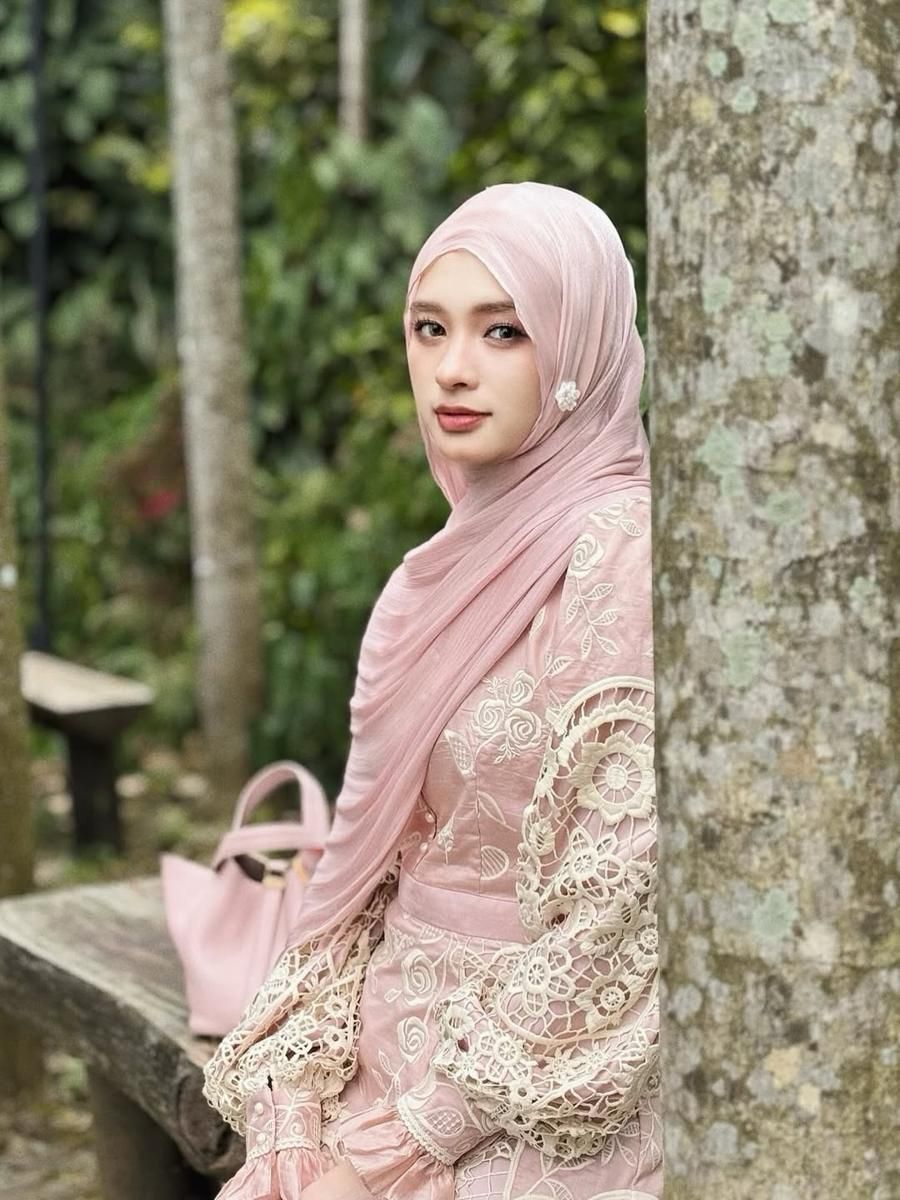 Biodata dan Profil Inara Rusli, Terseret Isu Perselingkuhan dengan ...