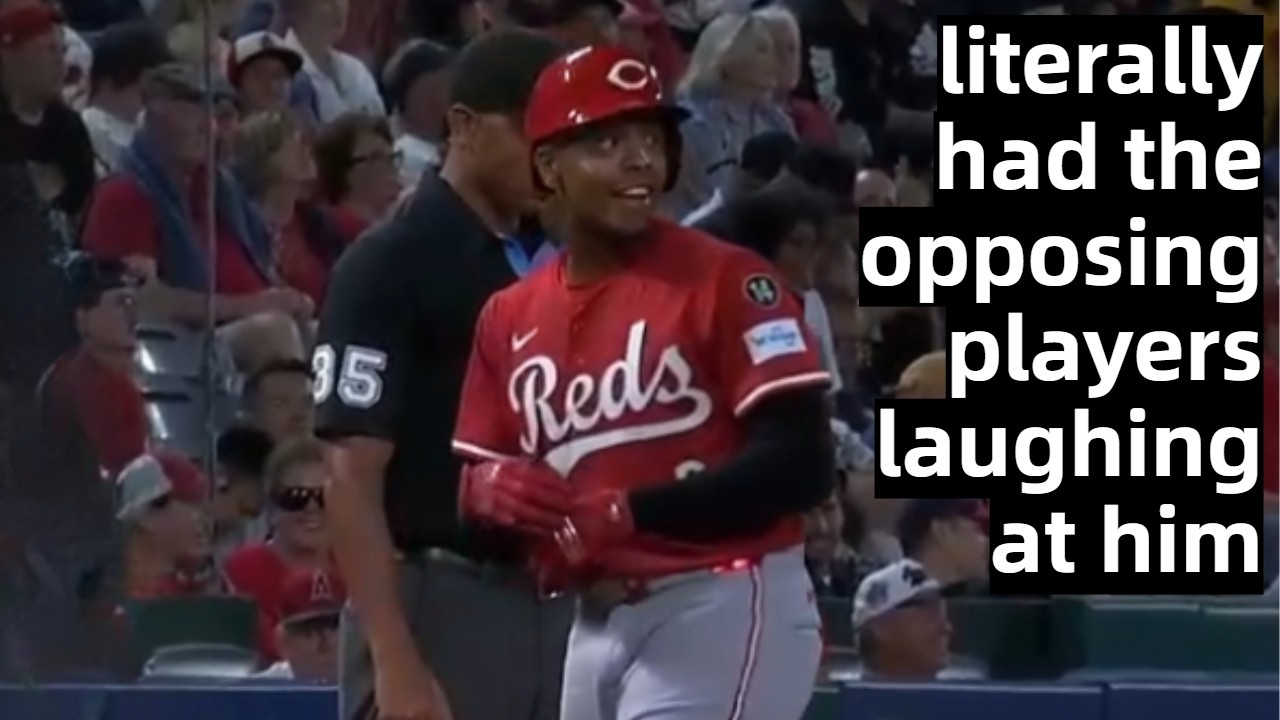 We Just Saw an Outfielder Mess Up a Routine Flyball, Then Refuse To ...