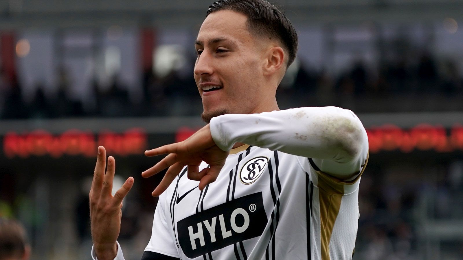 Kommt er schon im Winter? Klub aus der Champions League angeblich kurz vor Einigung mit ...