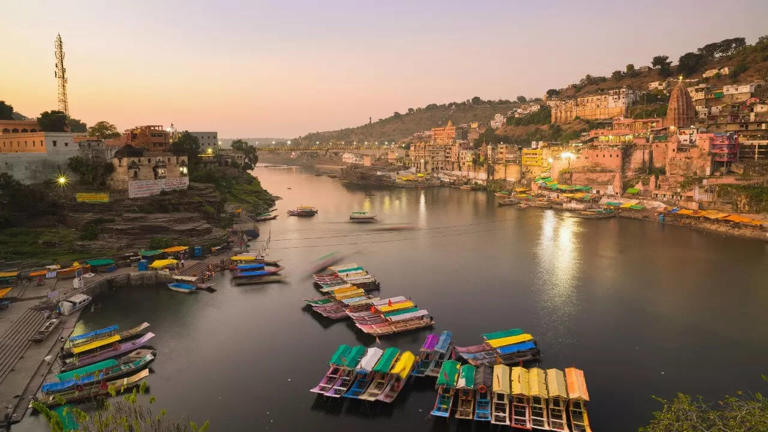 Where does Narmada Parikrama start and end; what's in between?