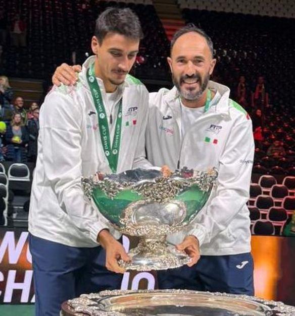 "È la Davis dei valori, sono tutti bravi ragazzi"