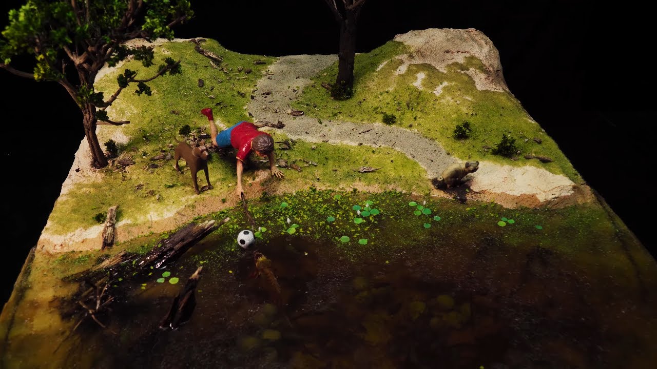 He thinks it's safe under the water /Diorama/ monster piranha