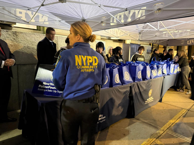 NYPD to hand out over 3,000 turkeys to needy families by Thanksgiving