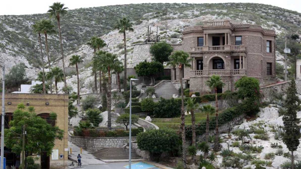 ¿Mujer se aparece en la Casa del Cerro de Torreón? Guías revelan ...