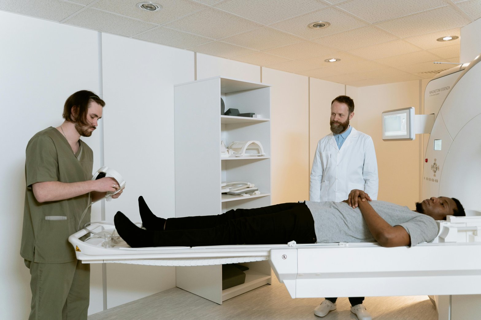 Will An MRI Scan Show Nerve Damage? Here’s What Doctors Look For
