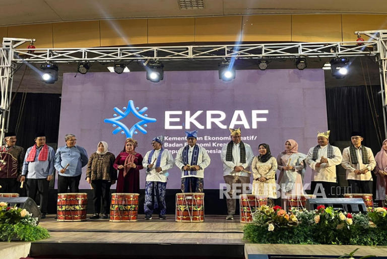 Menteri Ekraf Dorong Ekonomi Lokal Lewat Creative Hub di Sumatera Barat