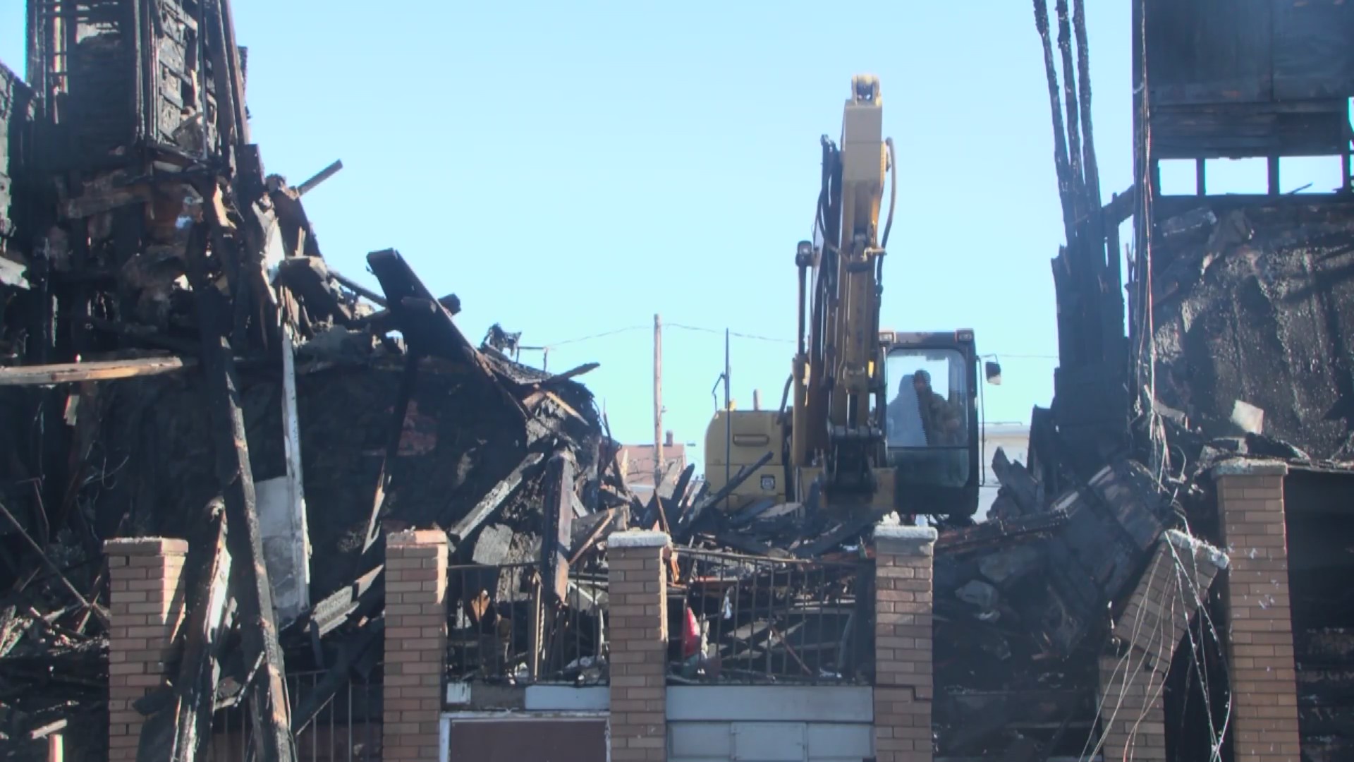 Eight homes catch fire after propane tank explosion | 28/22 News