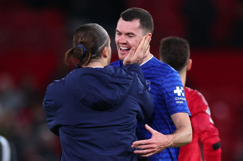 Jack Grealish sums up Everton joy with Michael Keane moment after Man ...