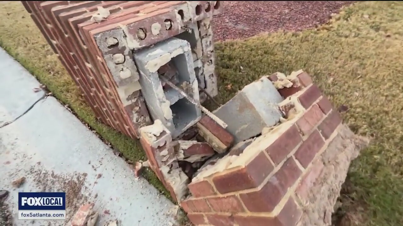 Buford homeowner says Amazon driver hit, destroyed pillar