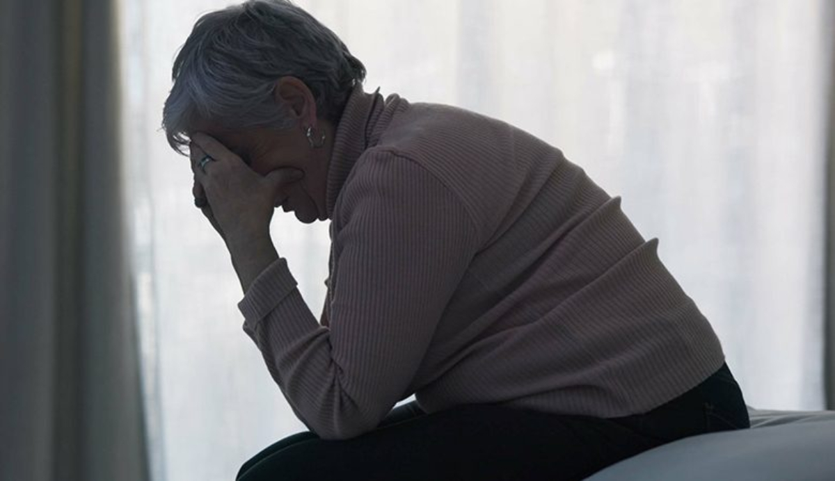 Πώς ηλικιωμένη «πάγιδεψε» απατεώνες που παρίσταναν τους υπαλλήλους ΔΕΔΔΗΕ