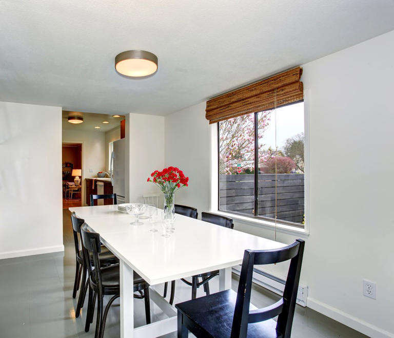 7 Things That Immediately Make Your Dining Room Look Bad, According to ...