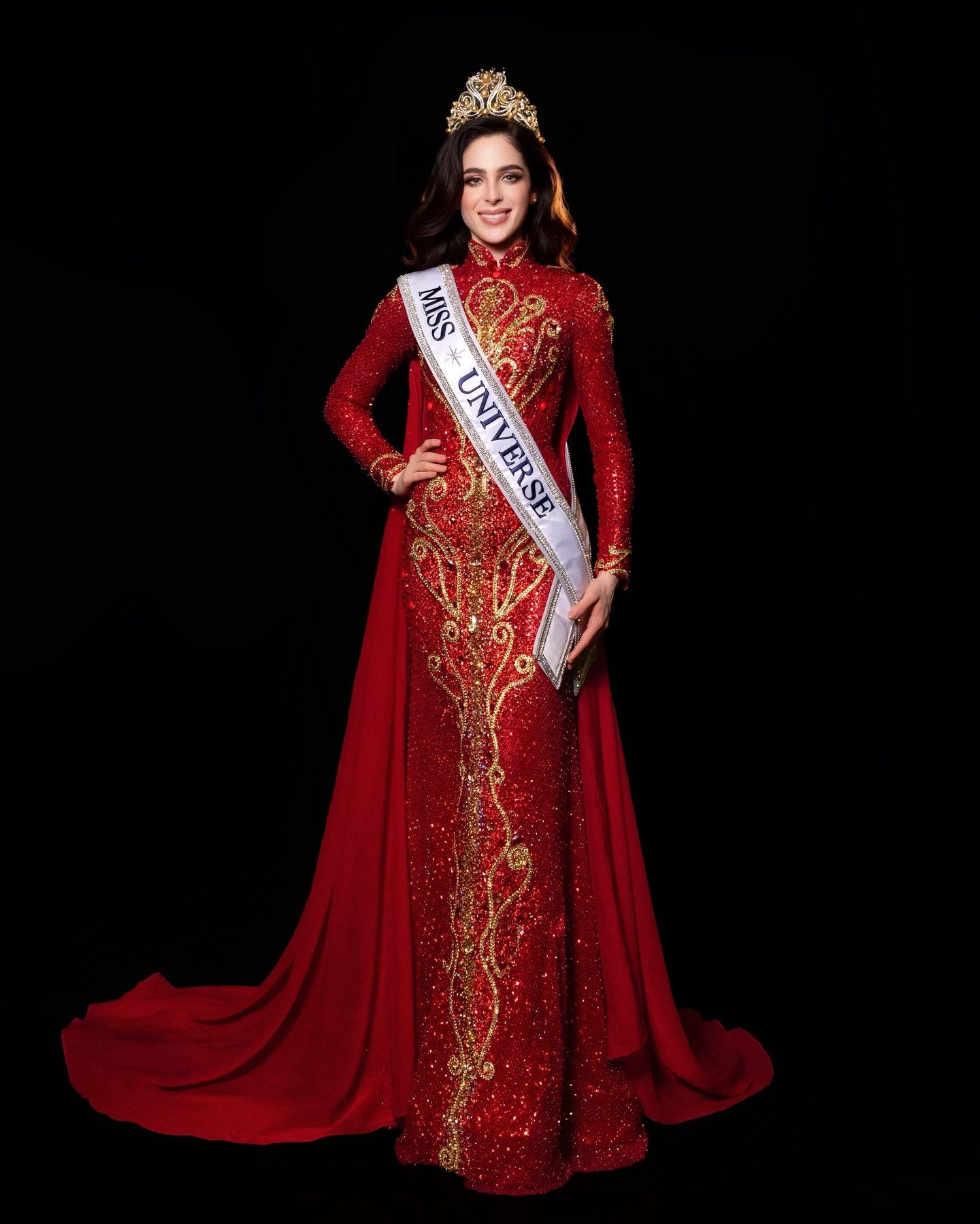 #MetroStyleWatch: The Story Behind Fatima Bosch's Winning Miss Universe ...