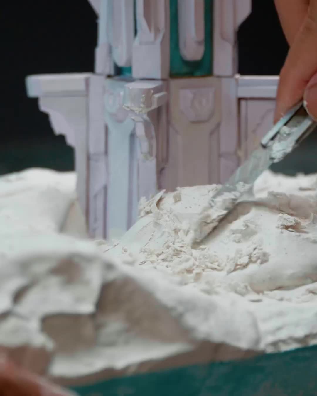 The dragon that guarded a kingdom of gold