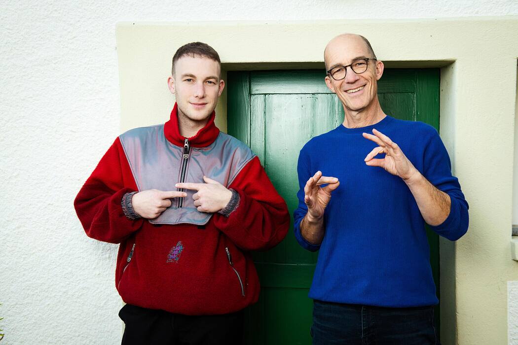 Andrew Bond legt die Beichte ab