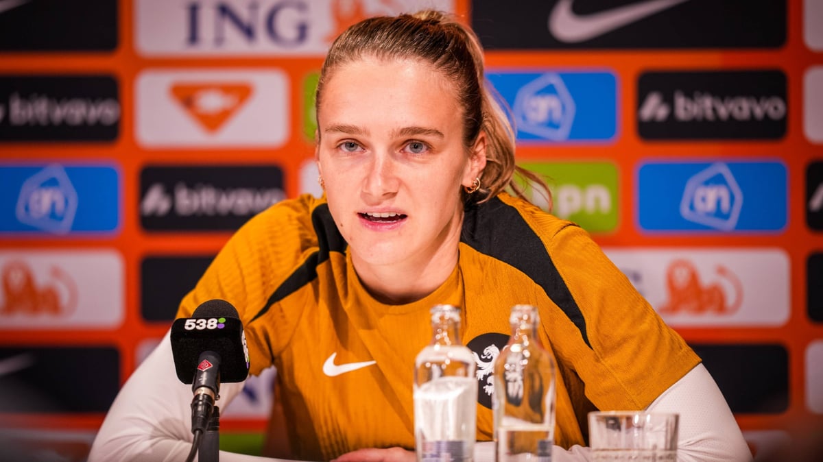 Wat vindt Vivianne Miedema van Andries Jonker? Ze geeft eerlijk antwoord