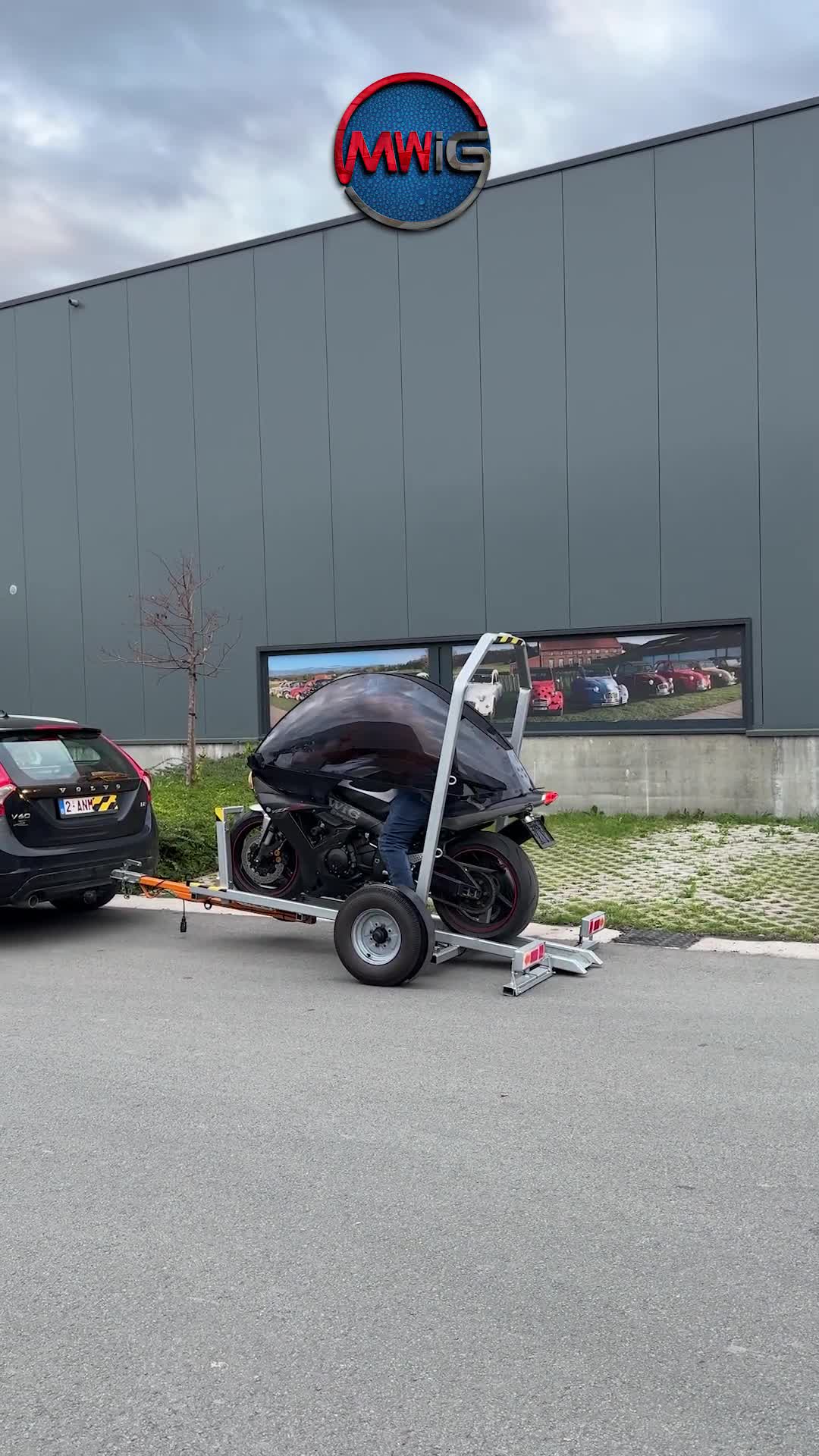 The most convenient motorcycle trailer! That's awesome! 🚴 #shorts