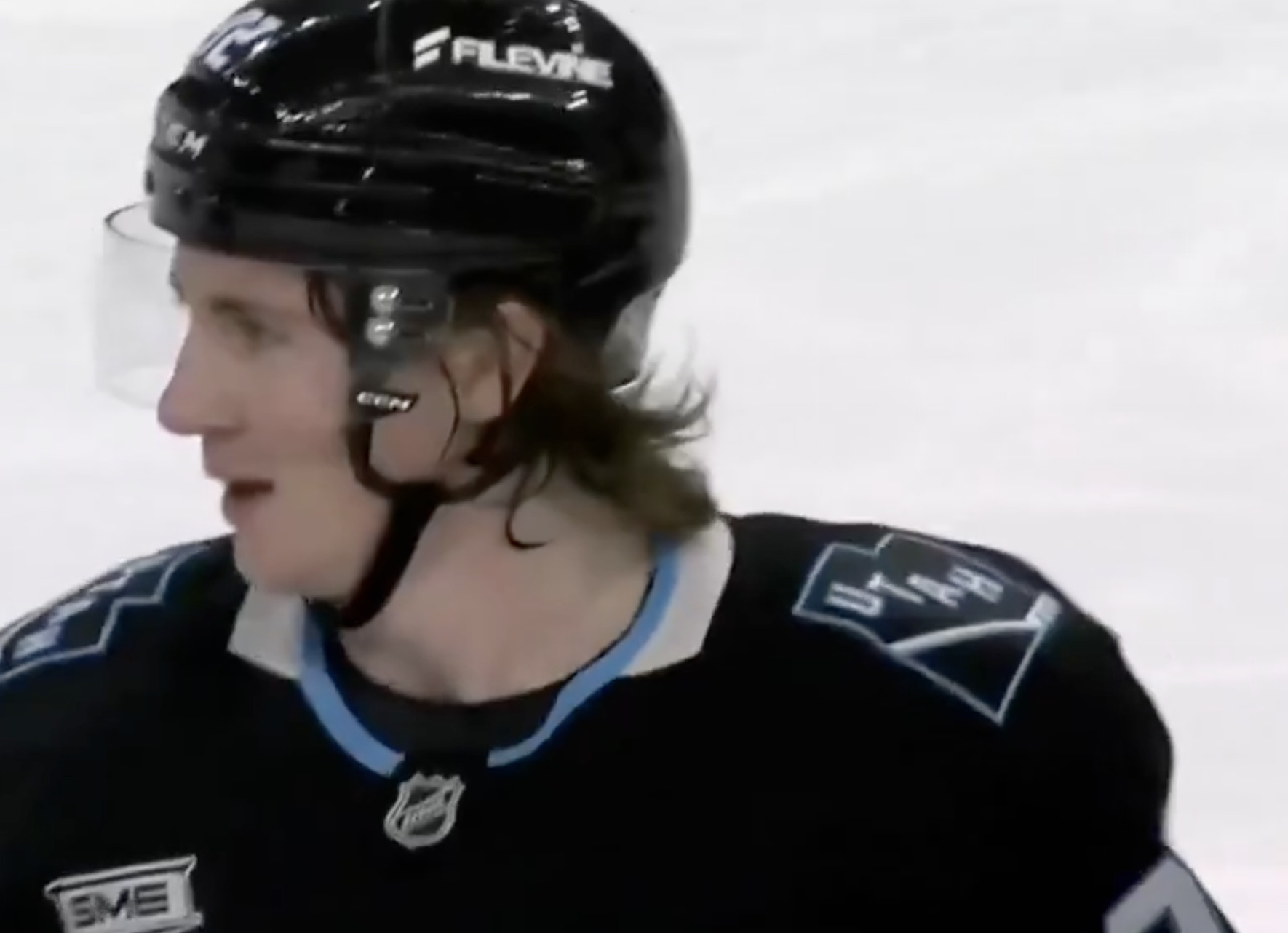 Top-5: Four-goal game for Logan Cooley