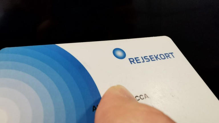 Det fysiske Rejsekort forsvinder: Nu er der svar på hvad der sker med ...