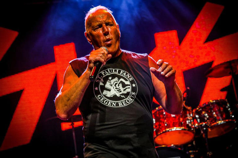Rock legends return to Plymouth after getting beaten up by sailors